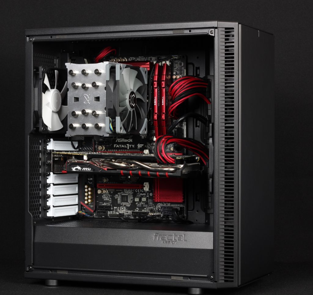 [Review] Fractal Design Define C
